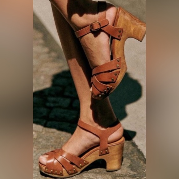 Sezane | Shoes | Genuine Sezane Isabelle Clogs Stunning In New ...